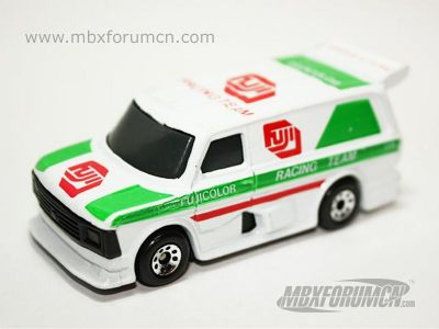 Matchbox MB166, Ford Supervan II (3rd generation of Transit)
